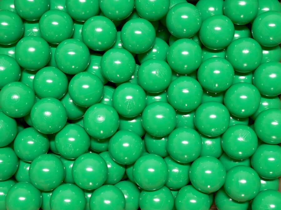 Kúlur fyrir kúlugryfjuna 70 mm, grænar 500 stk. í poka - Á. Óskarsson & Co.